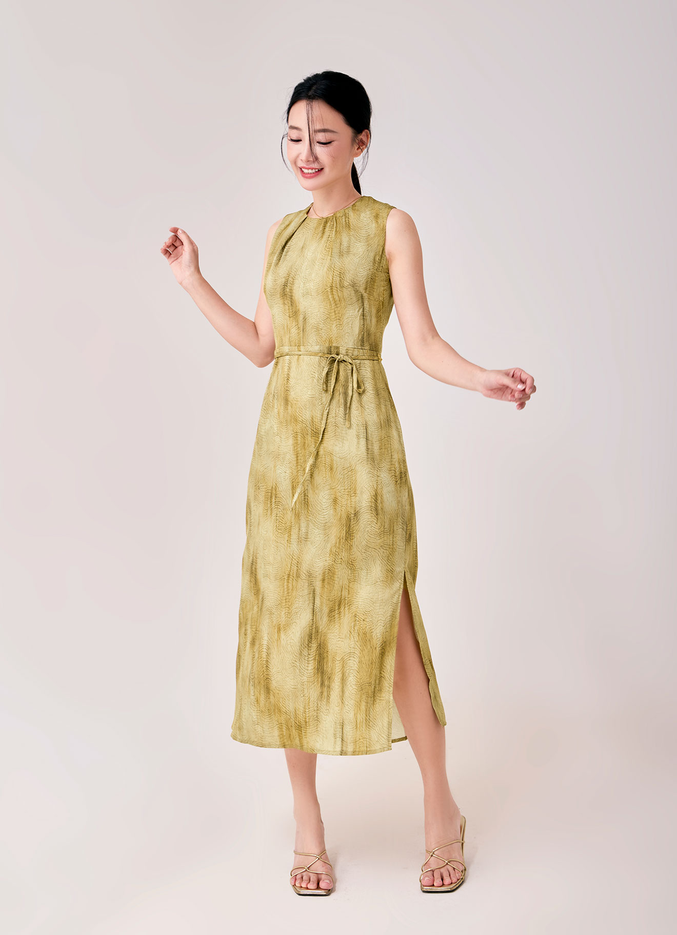 Sleeveless Dress | Escort